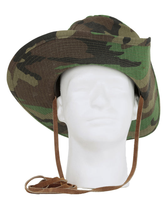 Accessories – PlanetHollywoodVault